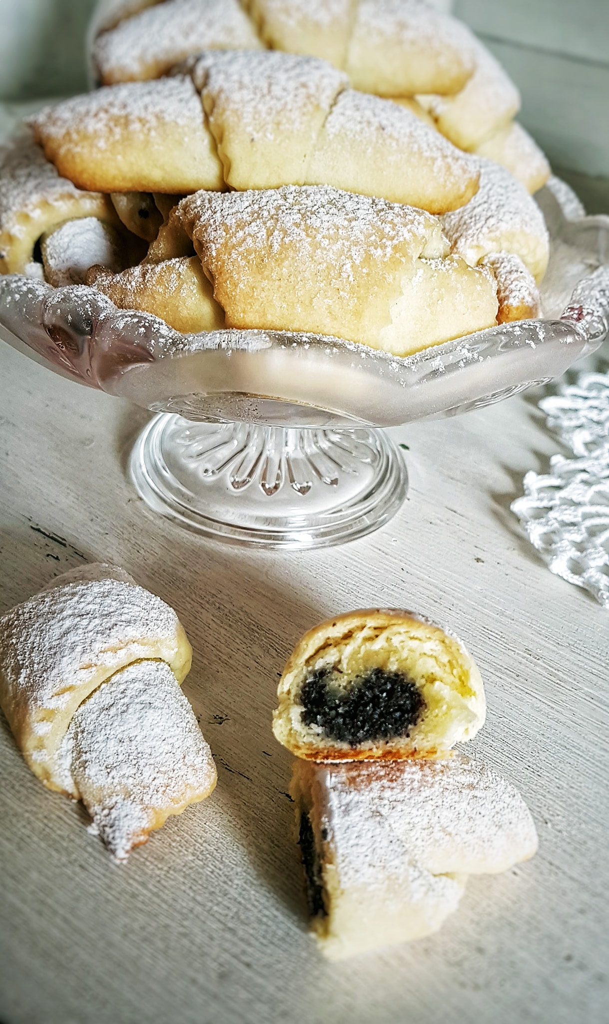 Kipfle od oraha/maka/pekmeza – GorskiKotao